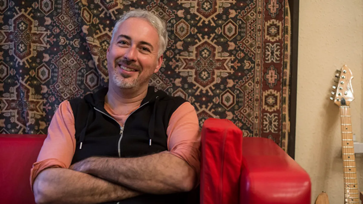 Kinyaltuk a mézesbödönt - az Emil.Rulez! a Quartnak - ORIGO