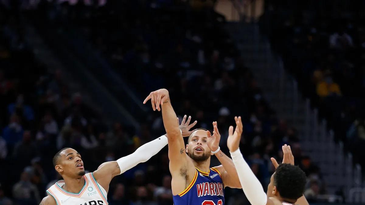 Hazai pályán kapott ki az NBA legjobb csapata - ORIGO