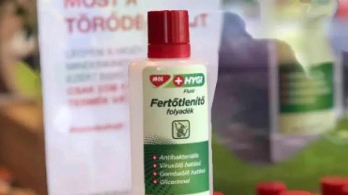 Több mint 21 ezer liter kéz- és felületfertőtlenítőt szállított ki a ...