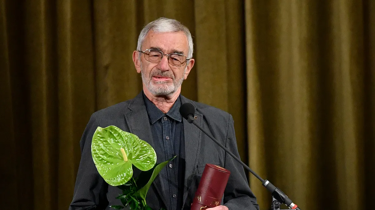 Bodor Ádám életműve lezárásaként tekint a Nemzet Művésze díjra - ORIGO