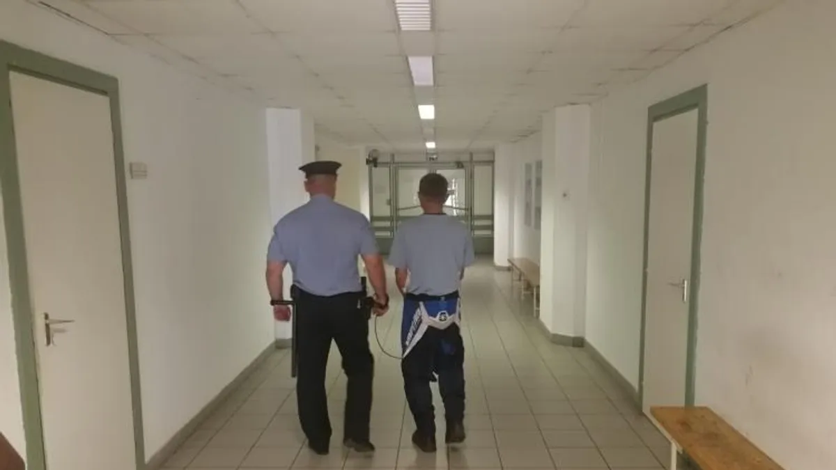 Két nap alatt háromszor bukott meg ittas vezetés miatt egy szolnoki ... Két nap alatt háromszor bukott meg ittas vezetés miatt egy szolnoki ...