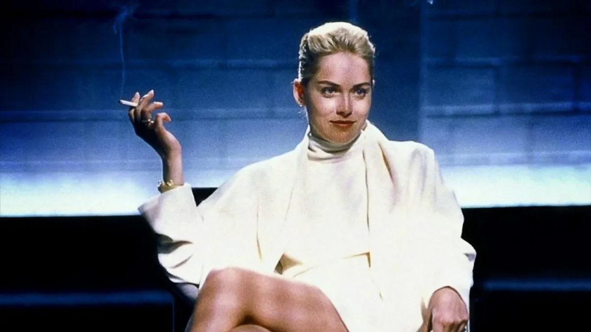 Eszméletlenül erotikus címlapfotó készült a 65 éves Sharon Stone-ról ...