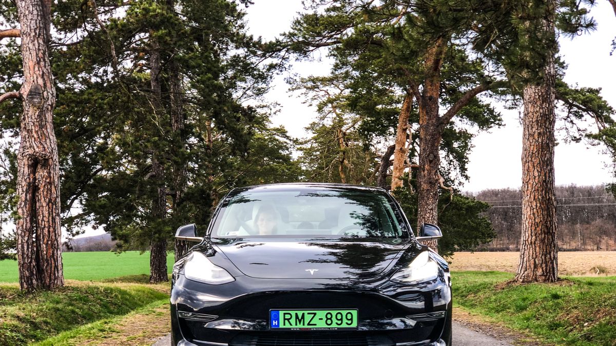 Elon Musk mégis megtérít?- Tesla Model 3 Long Range teszt - ORIGO