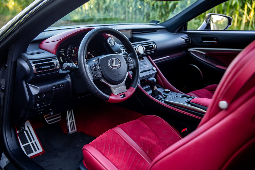 Lexus RC F Track Edition (2020) - ORIGO