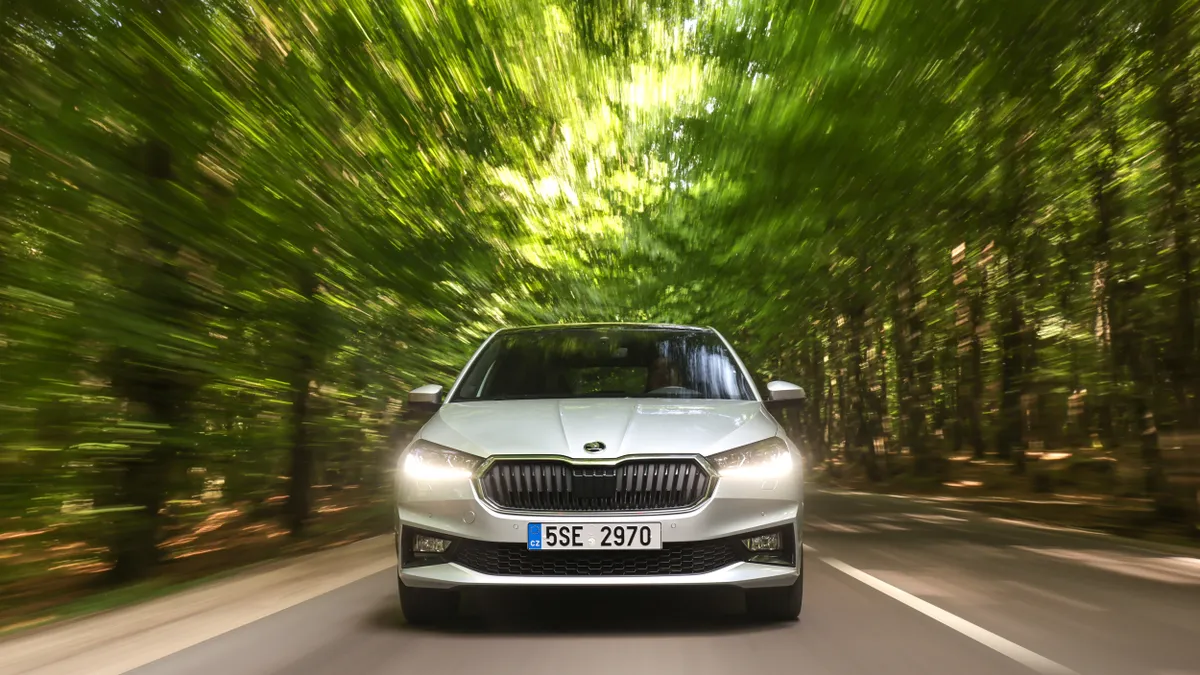 Akkorára nőtt, mint egy négyes Golf - Skoda Fabia (2021) menetpróba - ORIGO