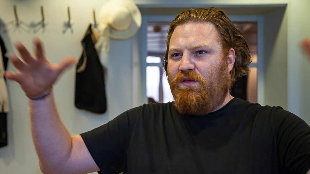 Szólólemezt készít Molnár Levente operaénekes - ORIGO