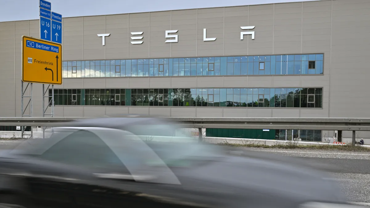 A rejtélyes Project 42 lehet a Tesla 51-es körzete, vizsgálat indult ...