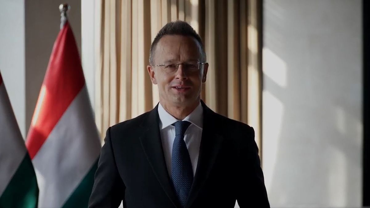 Ezt üzente Szijjártó Péter a bolgár-magyar Eb-selejtező előtt - ORIGO