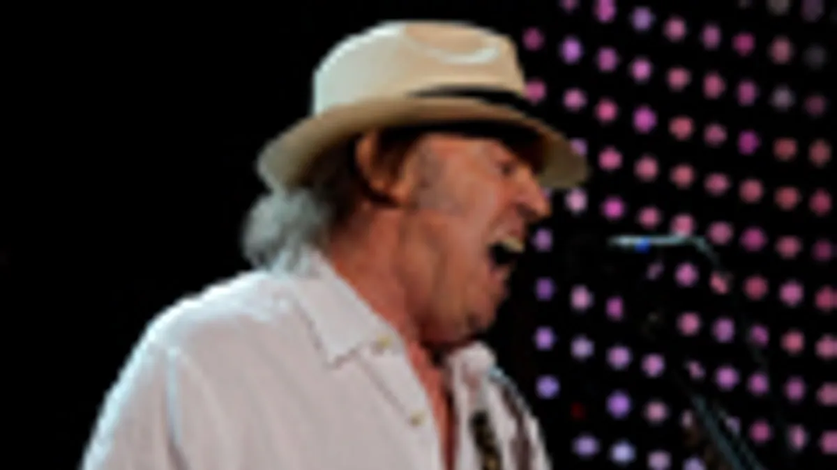 Hallgassa meg Neil Young új albumát! - ORIGO