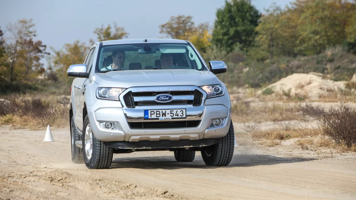 Ford Ranger menetpróba (2017) galéria - ORIGO