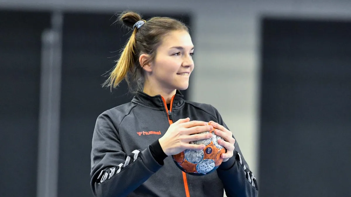 Távozik a Siófok kézicsapatától a francia Camille Aoustin - ORIGO