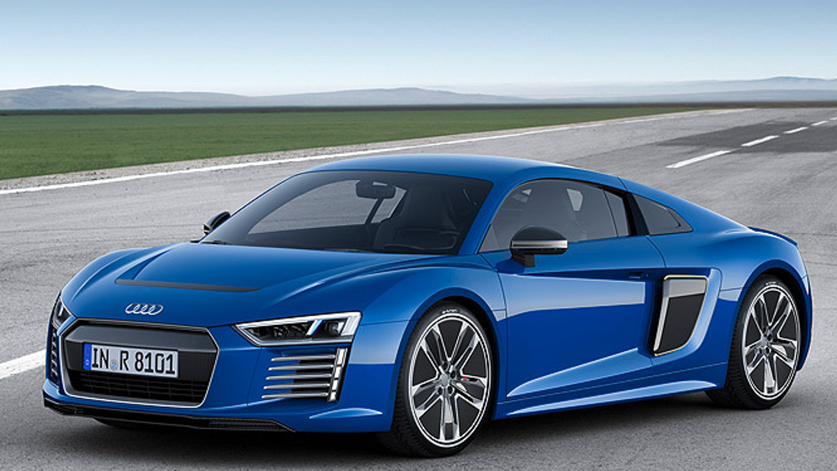 450 kilométert megy egy feltöltéssel az elektromos Audi R8 - ORIGO