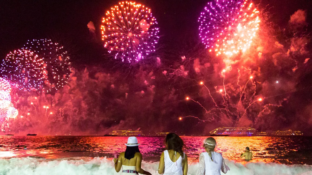 Szilveszter: petárda nem, rakéta igen - ORIGO