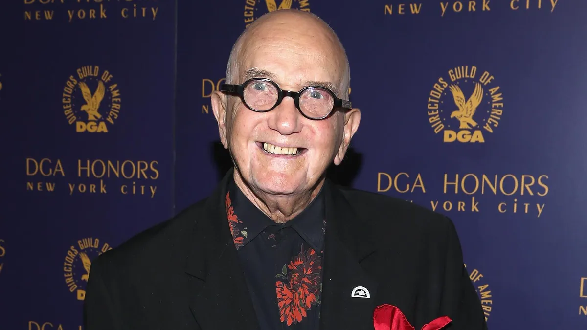 Meghalt Edwin Sherin - ORIGO