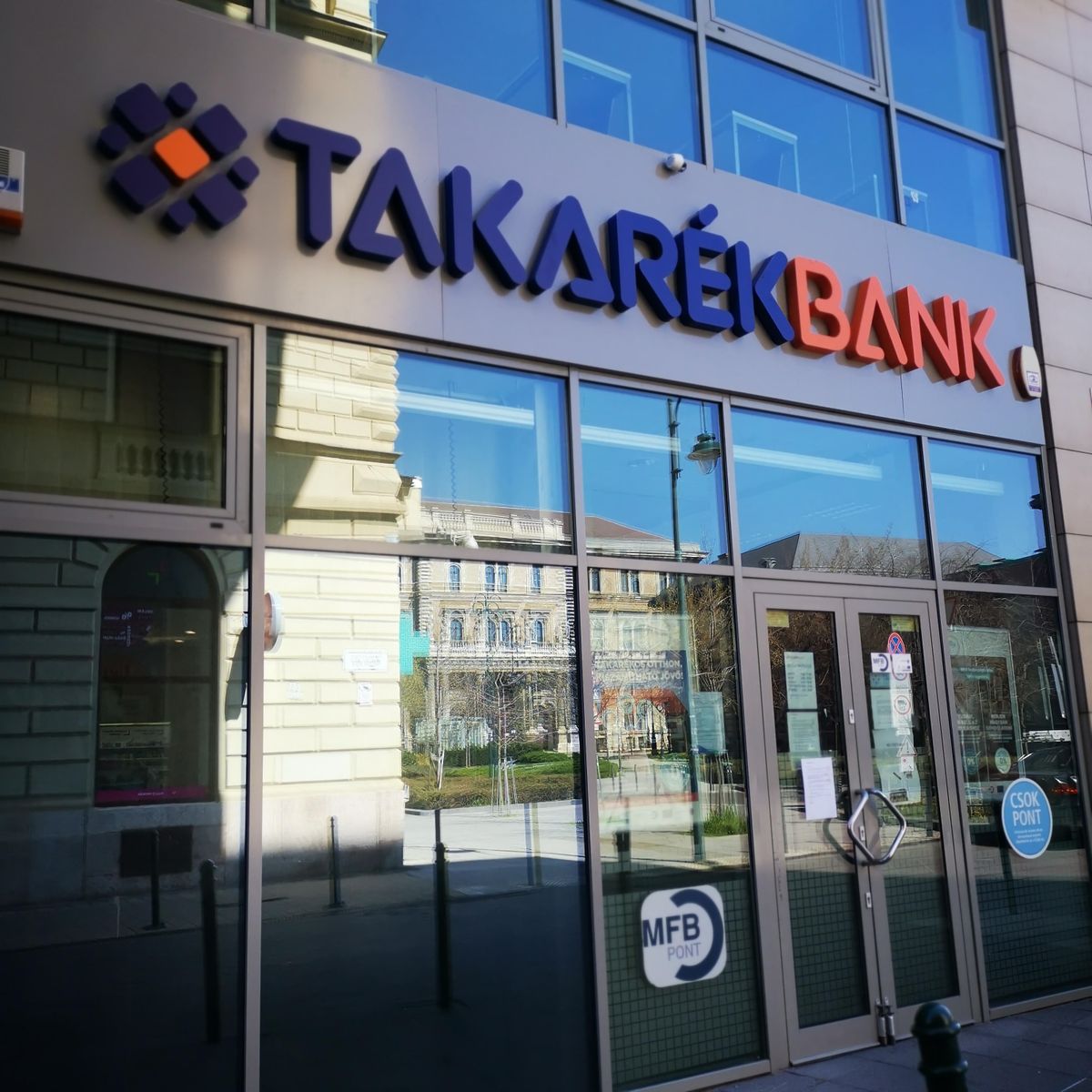 Elindult a Takarék VideoBank szolgáltatás - ORIGO