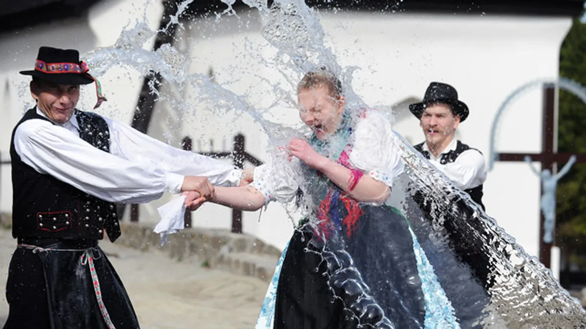 Ha húsvét, akkor locsolkodás! - ORIGO