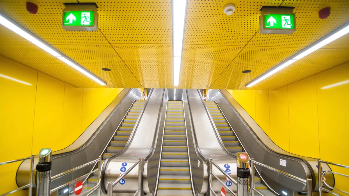Hétvégén újra változik a 3-as metró közlekedése - ORIGO