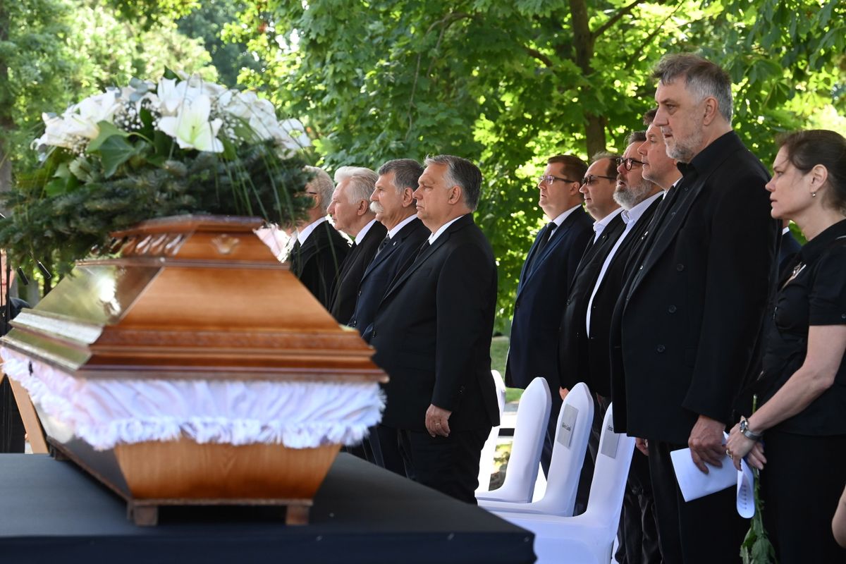 Eltemették Tellér Gyulát - ORIGO