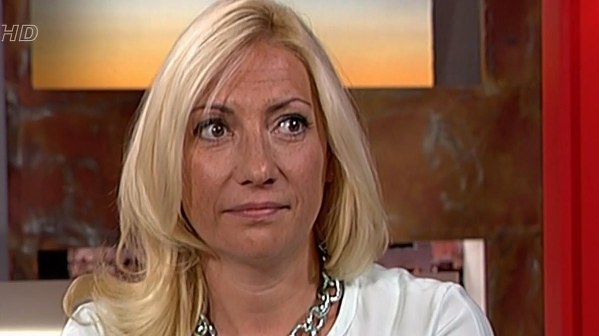 Valkó Eszterre cserélte az RTL Klub Geszler Dorottyát - ORIGO