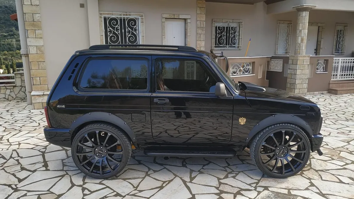 300 lóerős Lada Niva - ORIGO