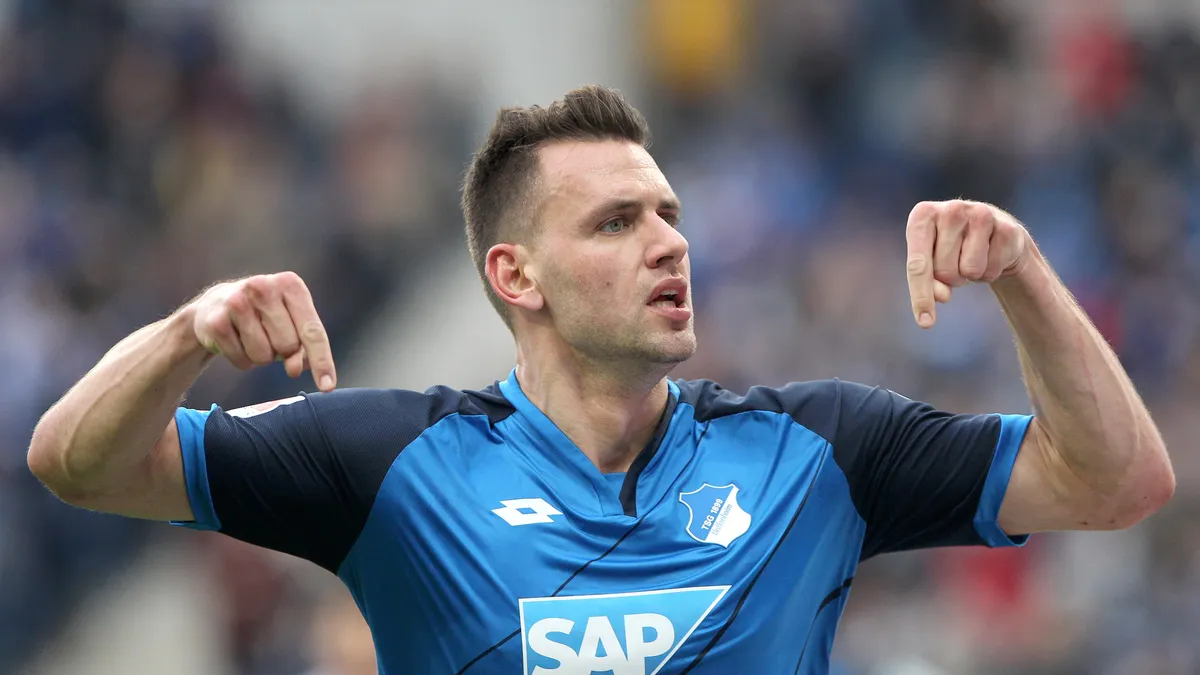 A BL helyett a Premier League-ben futballozhat Szalai Ádám - ORIGO