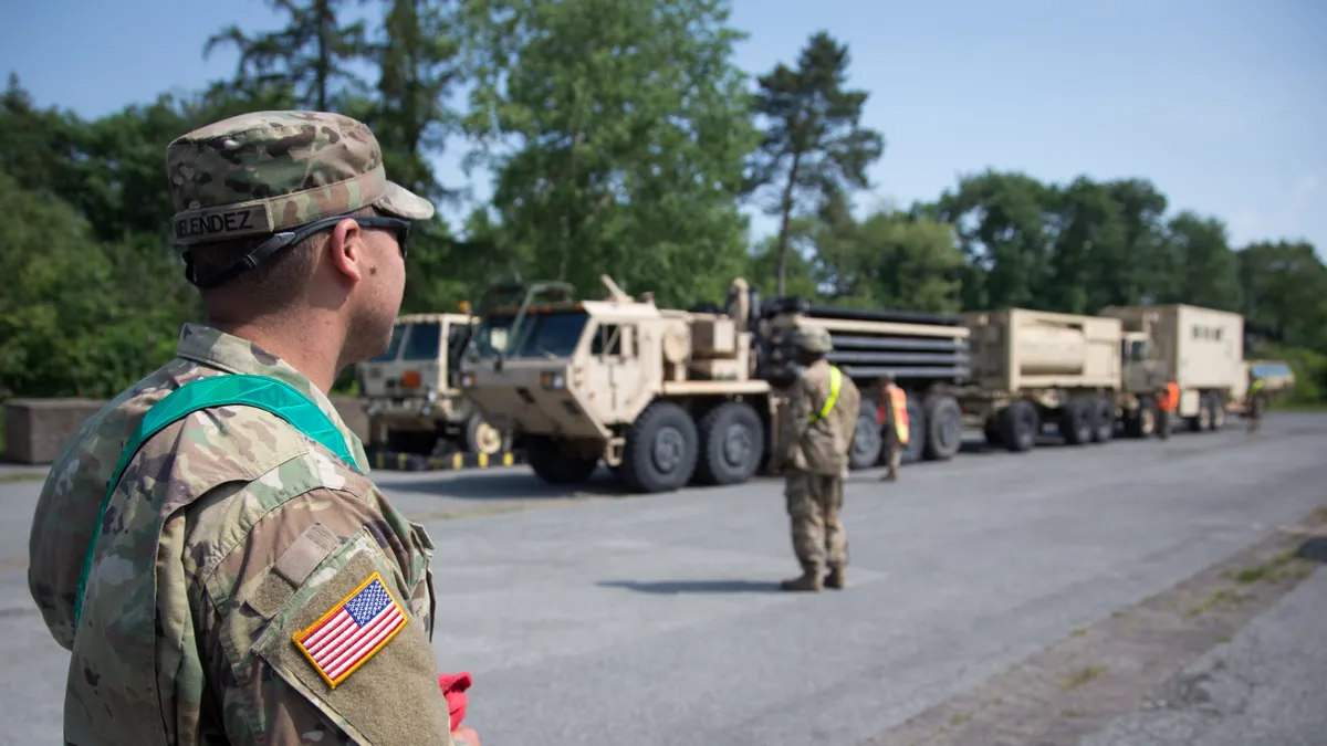 A TikTokon lázadnak az amerikai katonák a hadseregben uralkodó ...