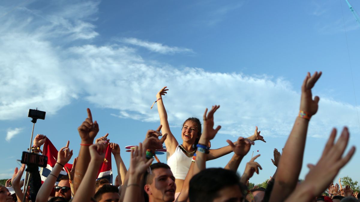 Napnyugtától napkeltéig - Képek a Balaton Sound-ról - ORIGO