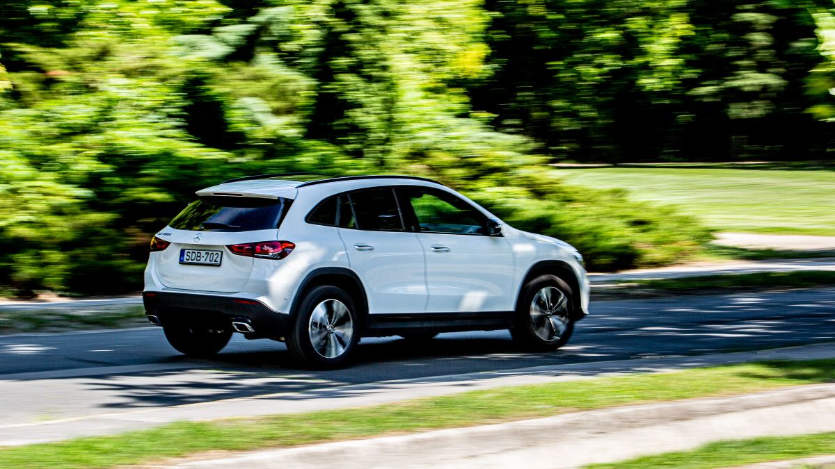 Mercedes-Benz GLA 200d (2020) - ORIGO