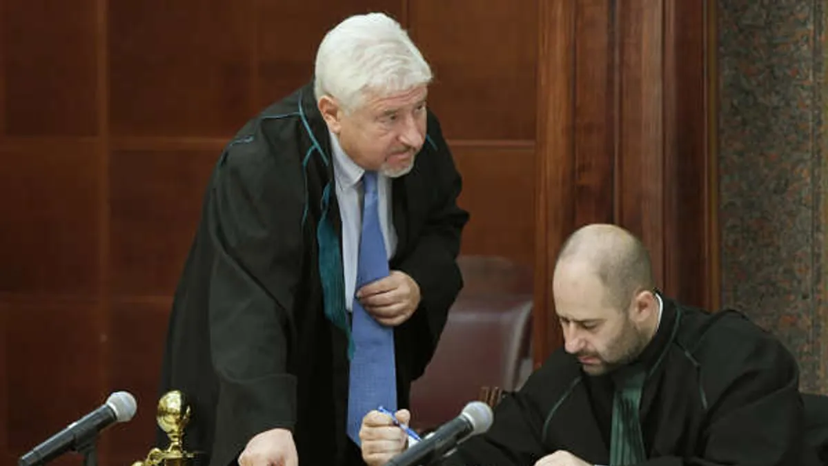 Magyar Gábor személyesen küldte szét a brüsszeli jogállamisági ...