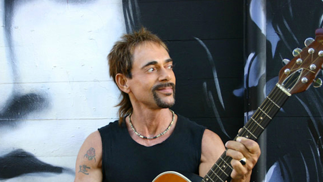 Meghalt Andy Fraser - ORIGO