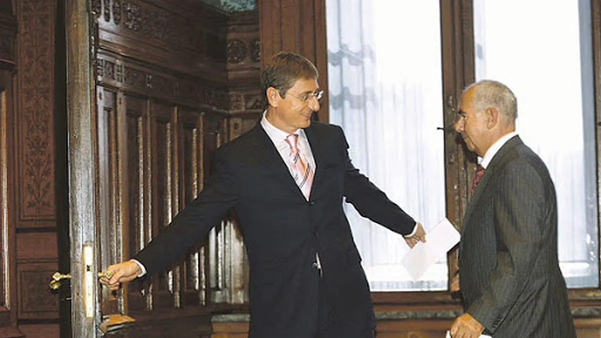 Cukorkákból és ingatlanokból szedte össze tízmilliárdjait Futó Péter ...