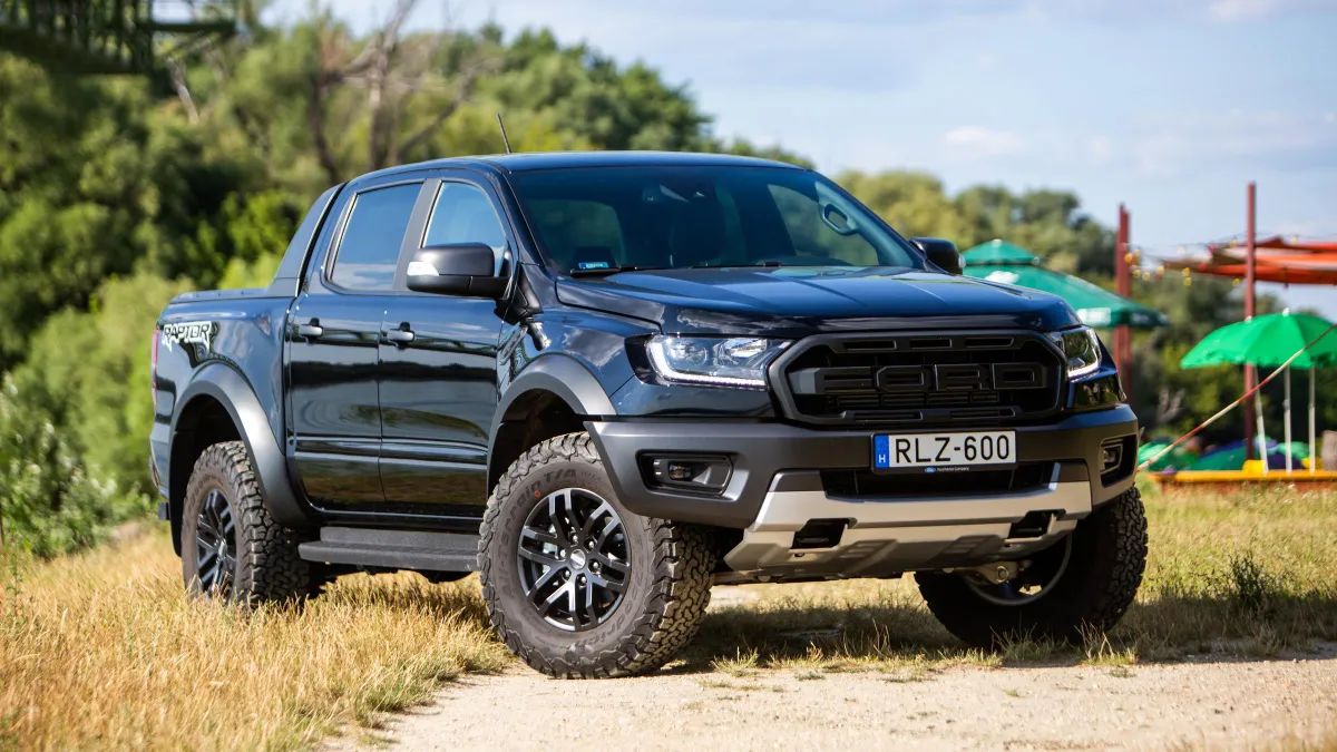 Még hogy kihaltak a dinoszauruszok! - Ford Ranger Raptor teszt - ORIGO