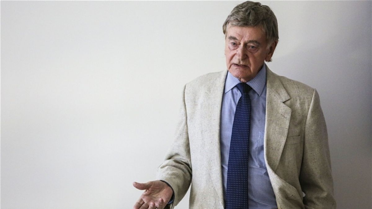 Elhunyt Barrie Ingham színész - ORIGO