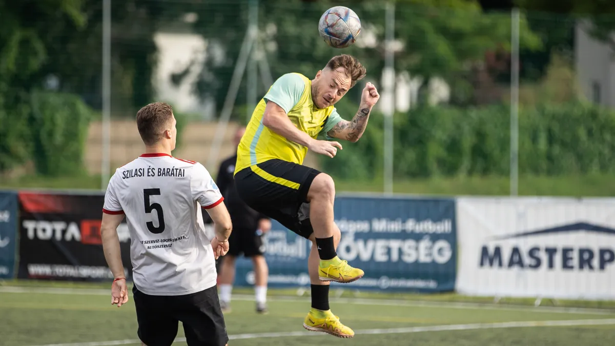 A legjobb focicsapatok indulnak harcba, hogy történelmet írjanak a ...
