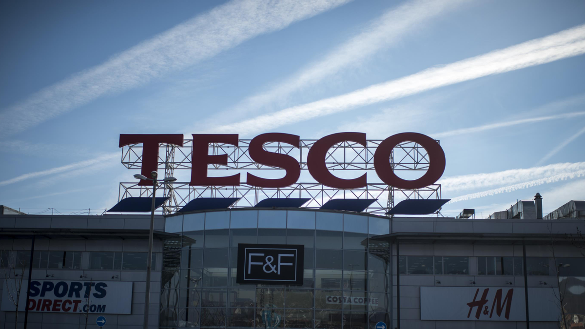 A Walmart veheti át a Tesco-áruházakat - ORIGO