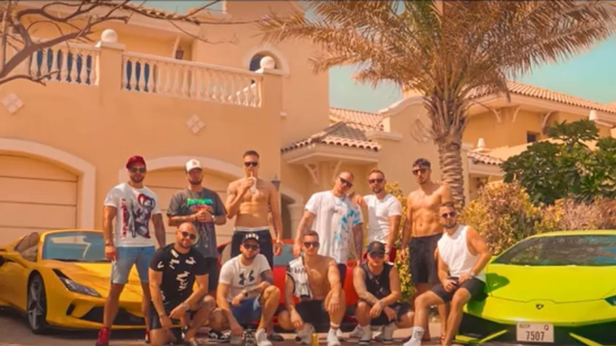 Egy nap alatt negyedmillióan megnézték, mit műveltek Dubajban a ...