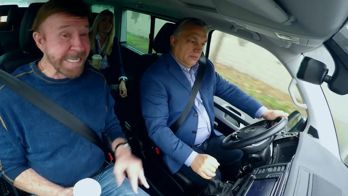 Úgy érzem, már régóta ismerlek - mondta Orbán Viktornak Chuck Norris ...