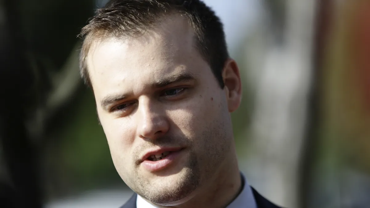 Az ügyészség szerint bűncselekményt követhetett el a jobbikos Staudt ...