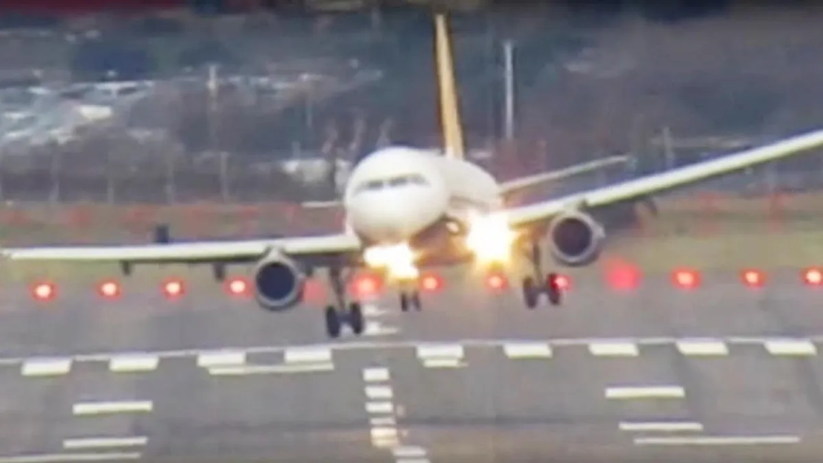 Dobálta a szél a repülőket - ORIGO