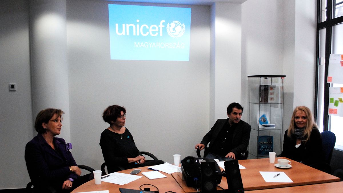 UNICEF: Minden harmadik gyereket zaklatnak az interneten - ORIGO