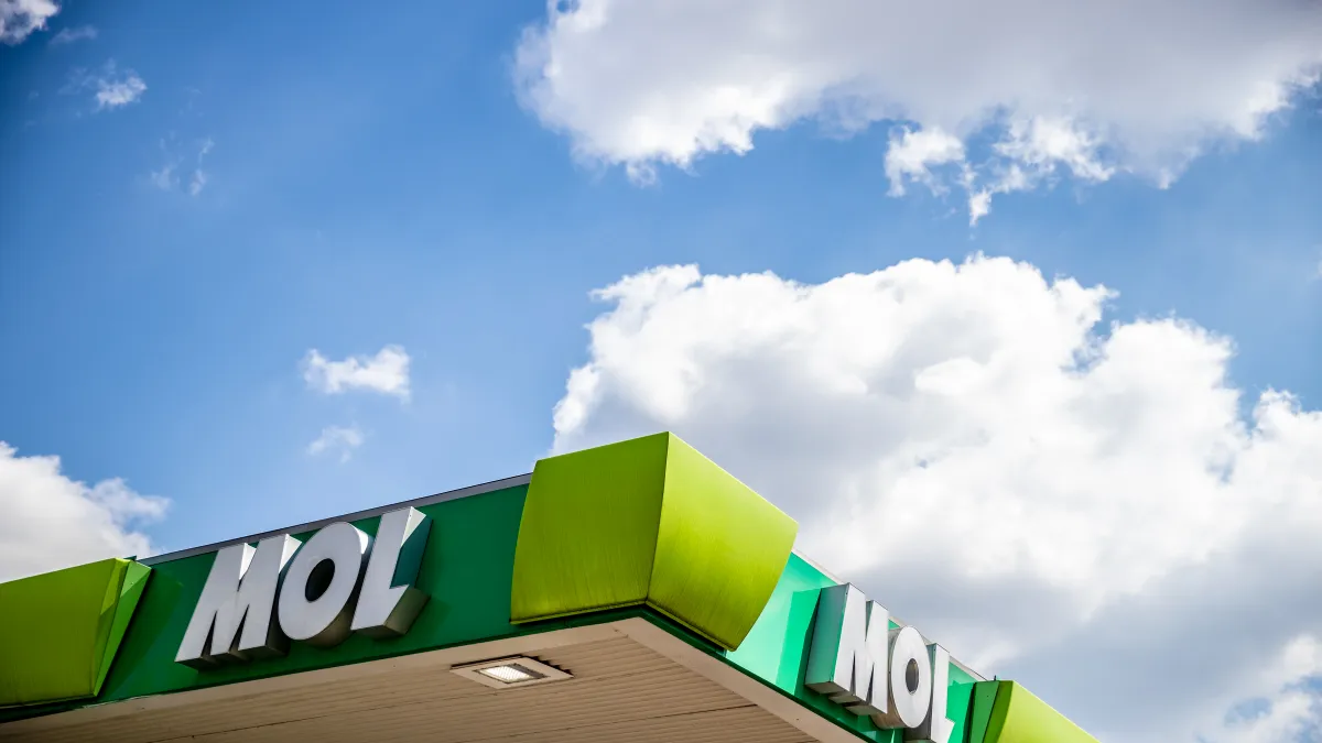 Itt a Mol-csoport jelentése a tavalyi évről - ORIGO