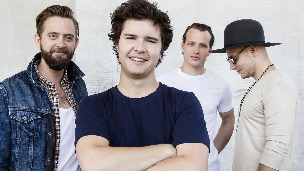 Nagy slágereivel érkezik Lukas Graham - ORIGO