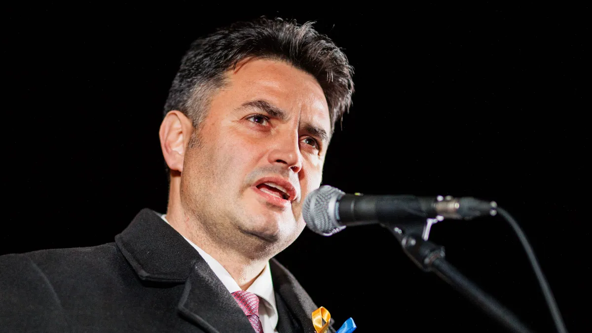 Rákay Philip: Márki-Zay katonákat és fegyvereket küldene a háborúba ...