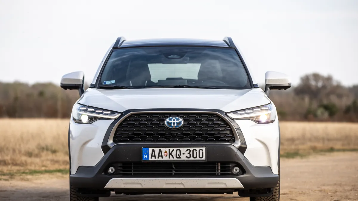 Toyota Corolla Cross teszt (2023) galéria - ORIGO