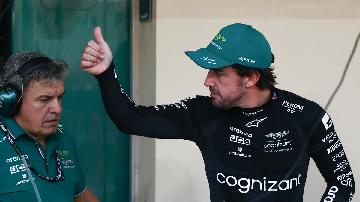 Fernando Alonso már ismerkedik az új autójával - képek - ORIGO