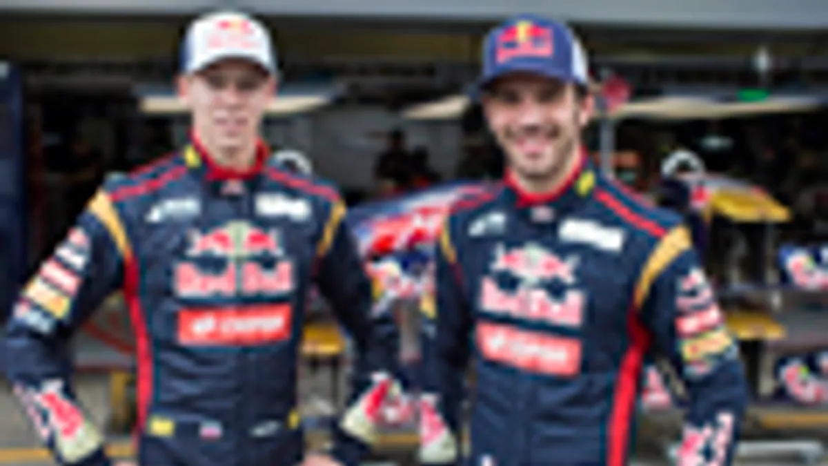 A Red Bullt lenyűgözte a tökös Kvjat - ORIGO