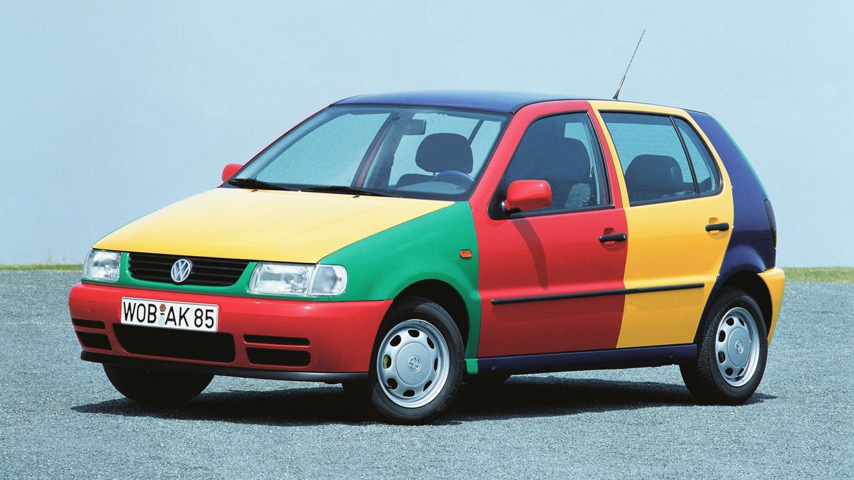 Hihetetlen, de hamarosan ezeken az autókon is megjelenik az OT-rendszám ...