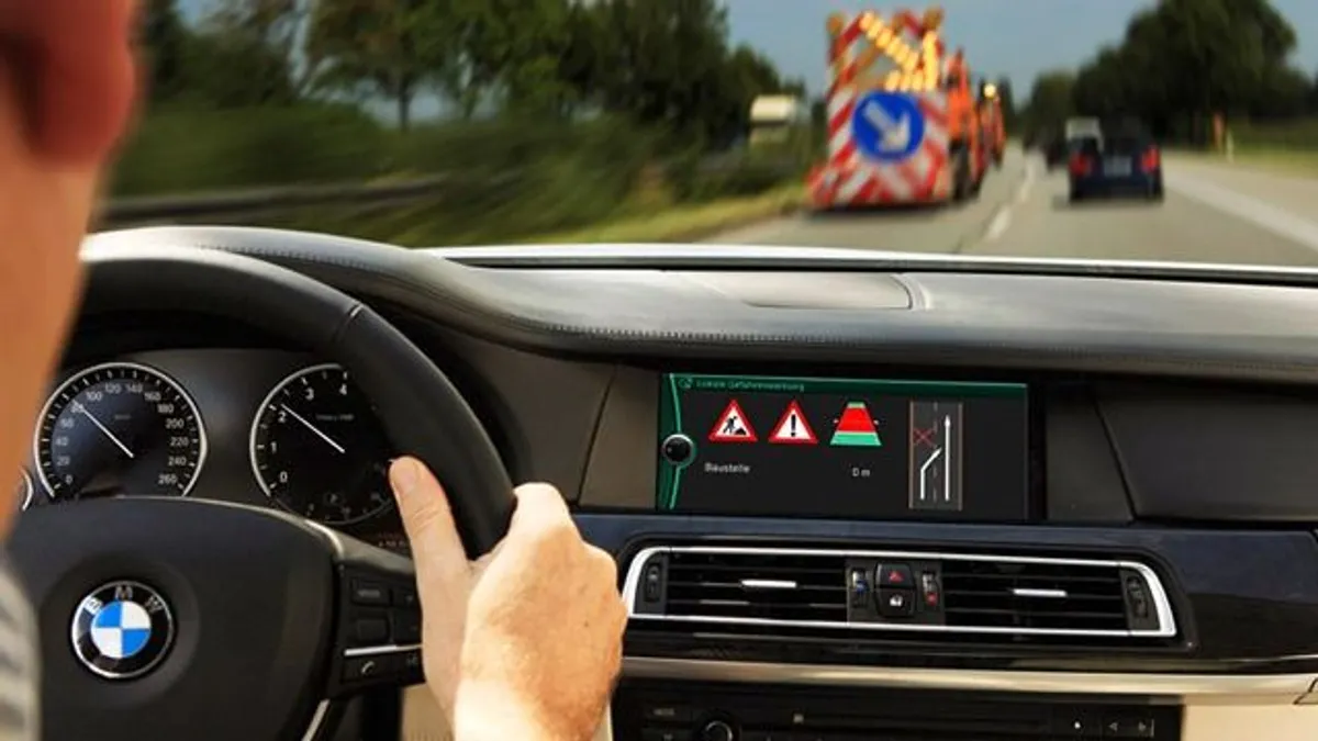 Nagy dugóra készüljön kedden az M1-M7 kivezetőjén és szerdán az M0-son! - ORIGO