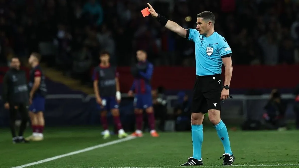 Kicsoda Kovács István bíró, Barcelona új közellensége? - ORIGO