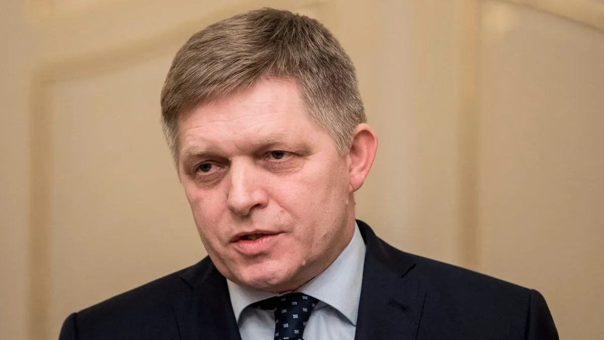 Merénylet: meglőtték Robert Ficót, életveszélyes az állapota - ORIGO